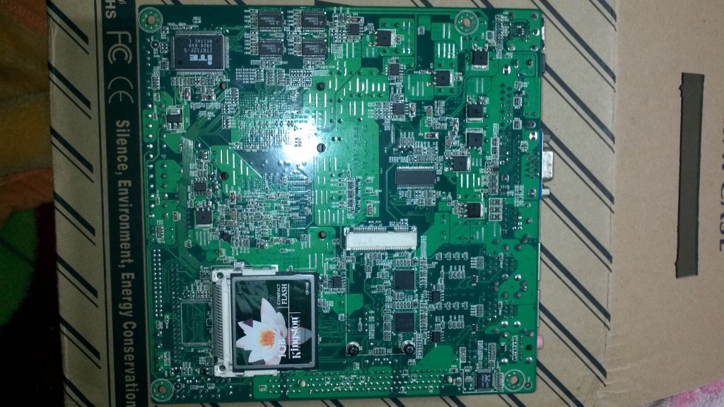 [分享]DIY了一台ATOM N270下载机 - 霸王硬上弓's Blog