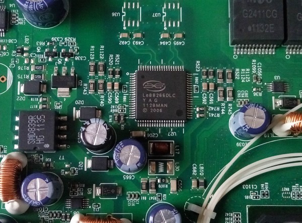 HUAWEI-HG8240-PIC-2 - 霸王硬上弓's Blog